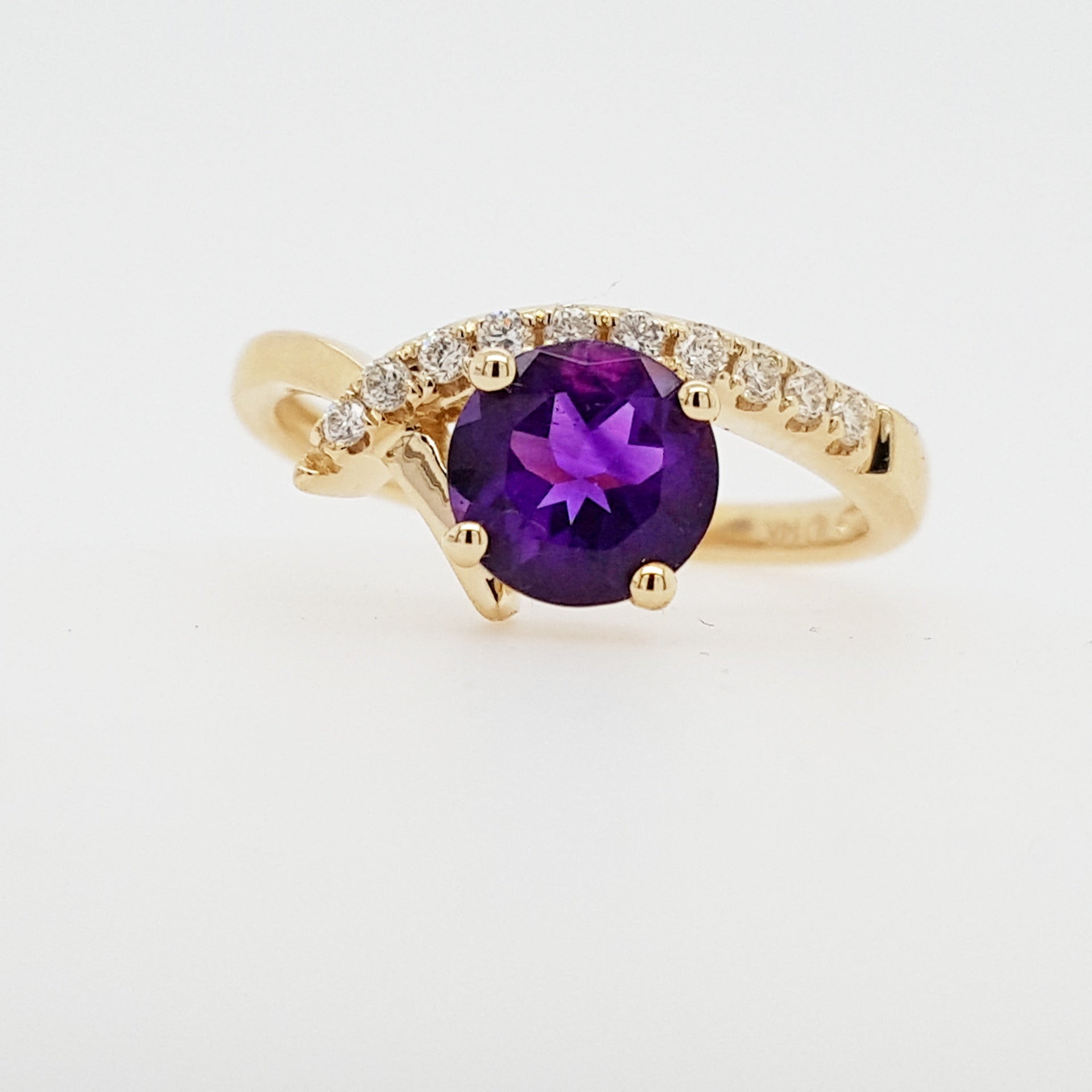 "Fae" 14K Yellow Gold Arizona Amethyst Ring 362916 – Sami's