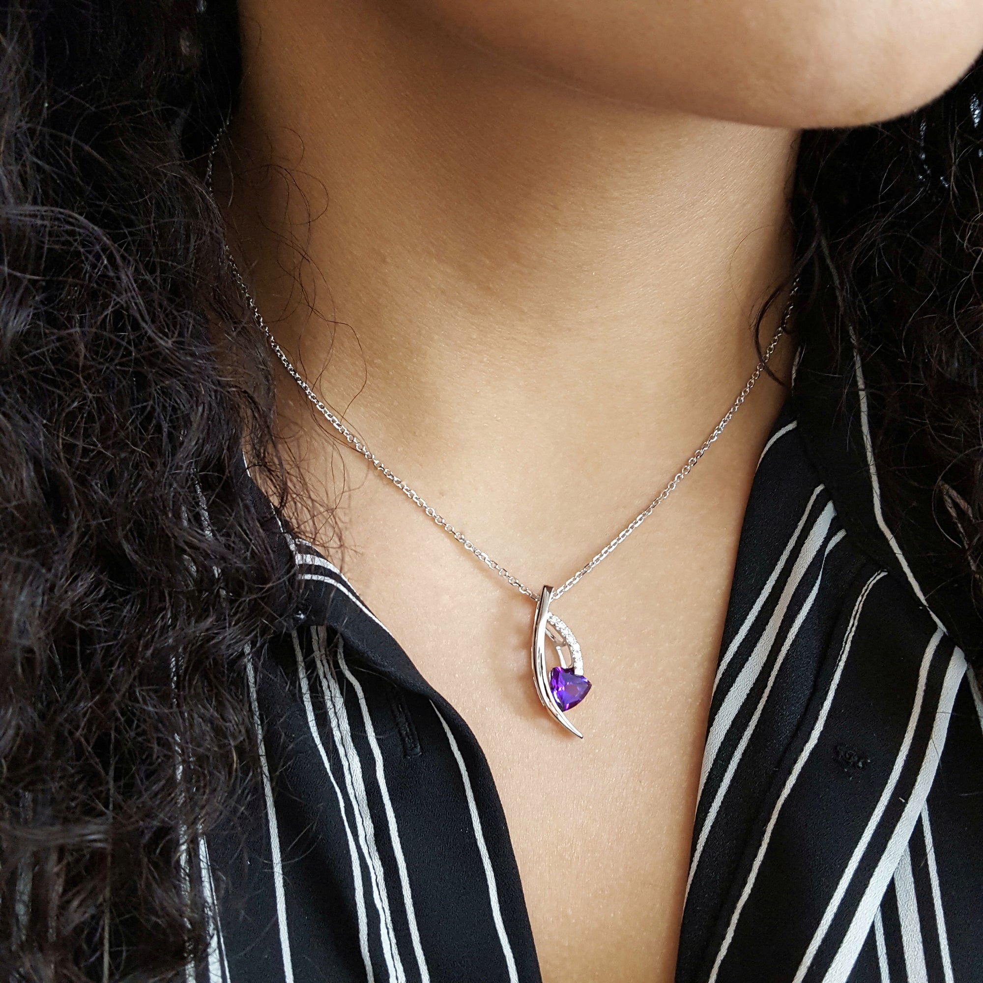 "Tiana" 14k White Gold Arizona Amethyst Pendant – Sami's